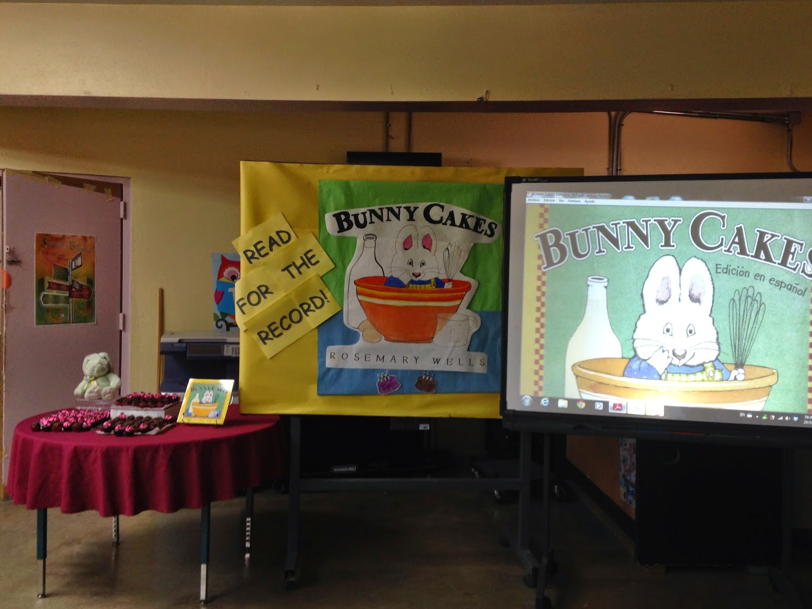 Biblioteca Dr. Juan José Osuna: Read for the Record